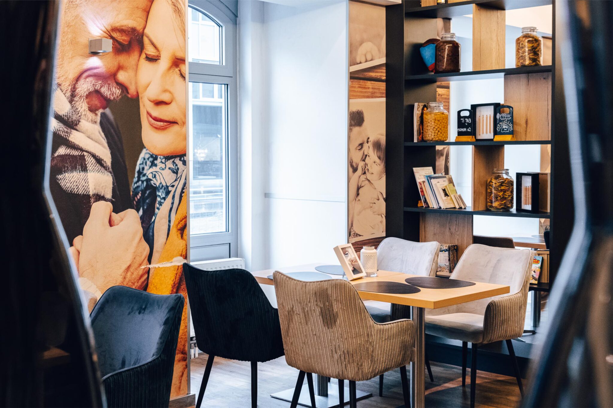 Kontakt - Family and Friends - G&A Hackl Gastronomie